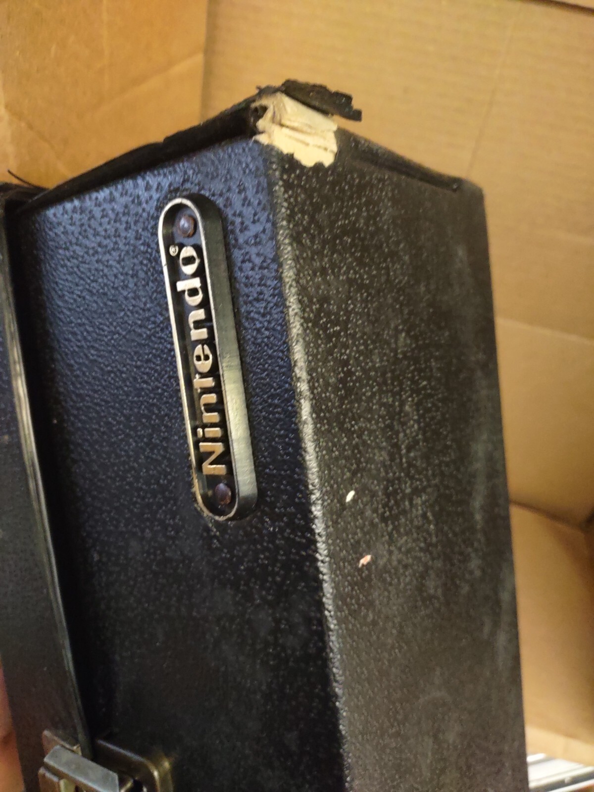 Vintage Nintendo NES Game Storage Case 16 Cartridge Holder Carry Box ...