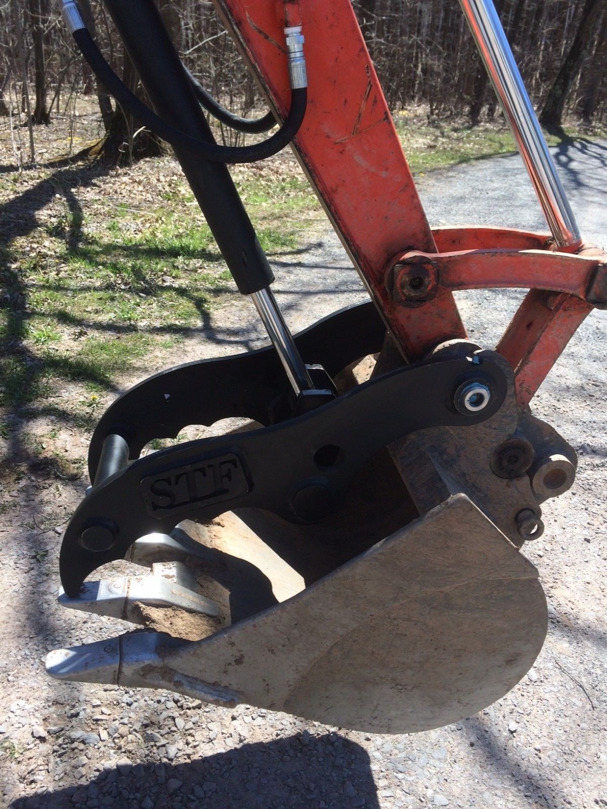 KUBOTA HYDRAULIC MINI EXCAVATOR THUMB GRAPPLE CLAMP KX71 KX91 KX121 U35 ...