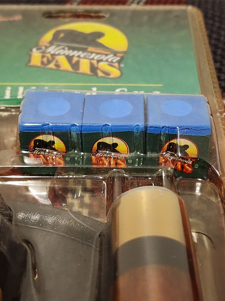 Minnesota Fats Billiard Cue Stick, Chalk, Cue Tips, Carry Bag Bundle ...