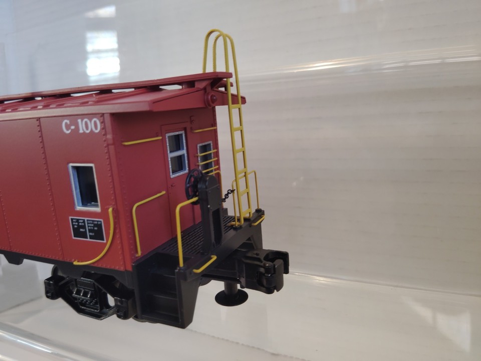 MTH UNION RAILROAD BAY WINDOW CABOOSE 30-77094 PITTSBURGH PA. STEEL URR ...
