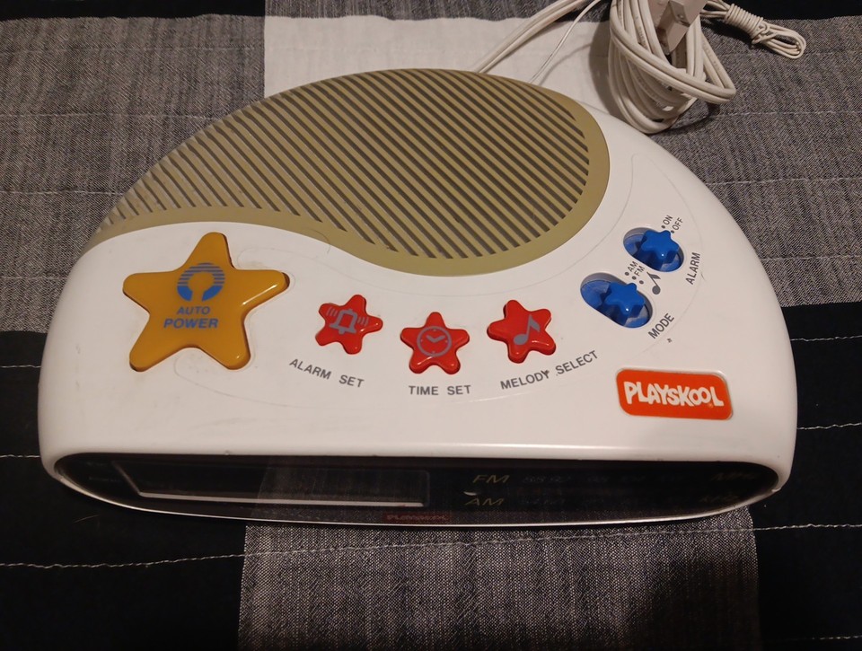 VTG PLAYSKOOL TESTED KIDS DIGITAL ALARM CLOCK AM/FM RADIO PS-360(N ...