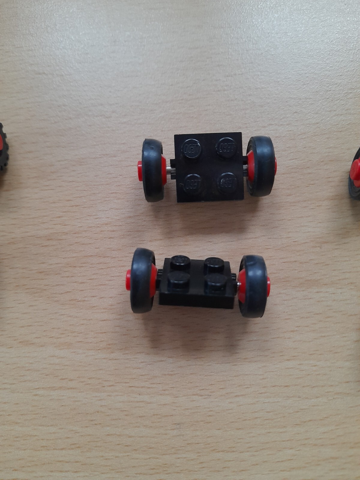Lego 2x2 Plate With Stud Centre Wheels 122 and tryes (X 2) Other ...