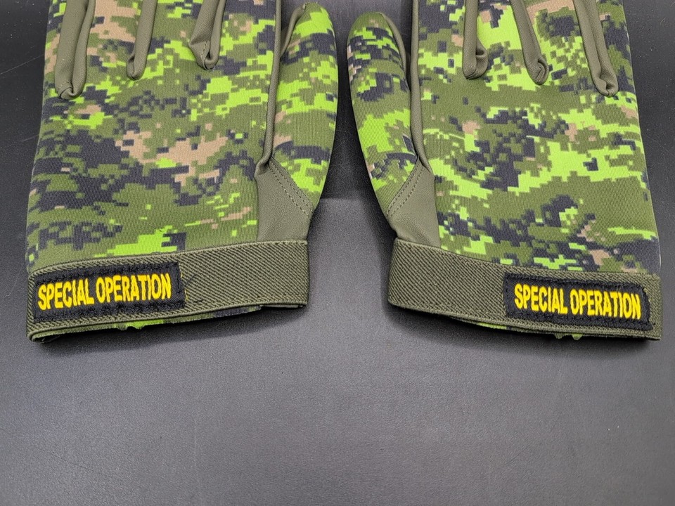 Operation Iraqi Freedom era Canadian NOS gloves digital camo | eBay