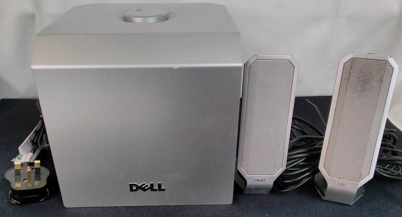 Dell A525 Zylux Multimedia Computer Speakers System with Powered ...