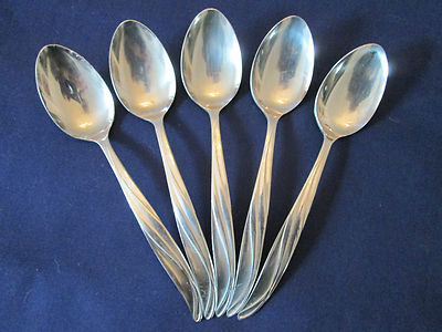 SET 5 TEA SPOONS! Vintage CASTLE COURT stainless: CCS2 pattern ...