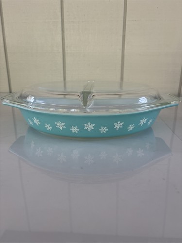 Vintage Turquoise Pyrex SnowFlake Divided Dish with Lid Casserole 1-1/2 ...