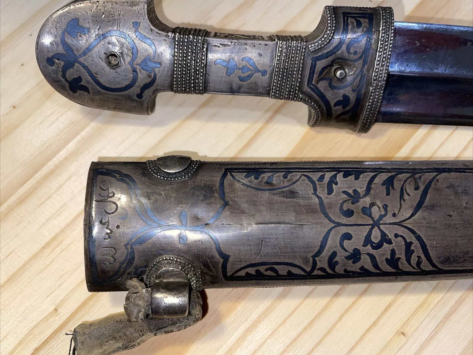 RARE CAUCASIAN CHECHEN ARMOR SILVER MAUNTED DAGGER 19th Century (49 cm ...