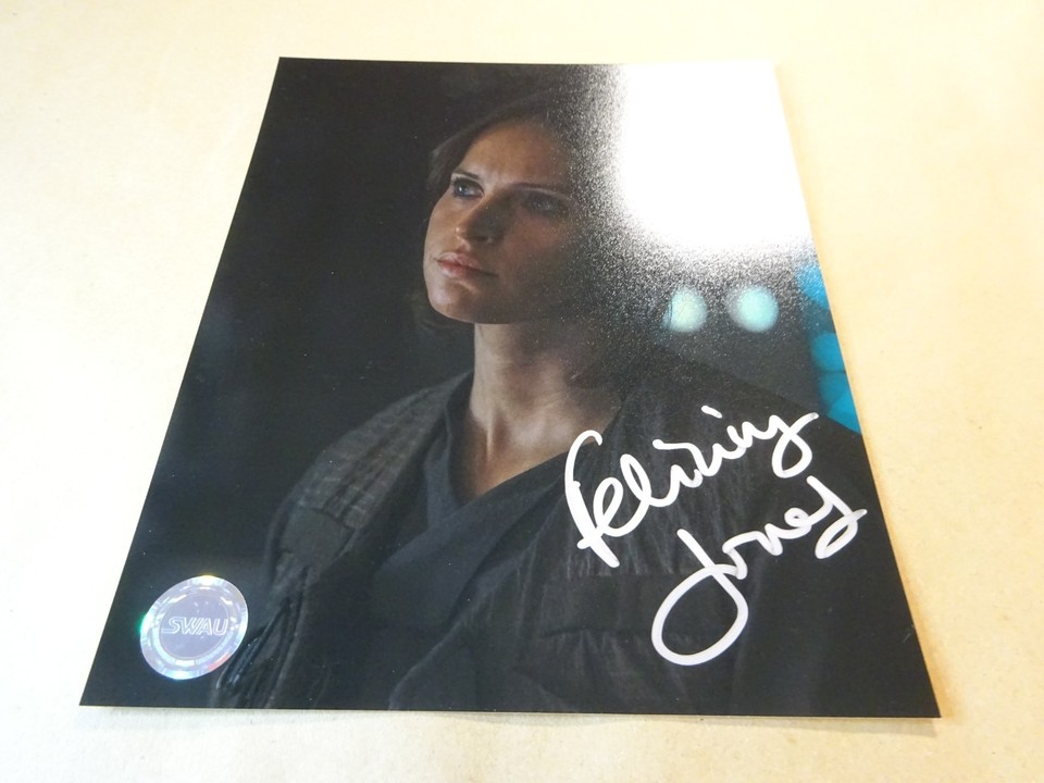 Signed Felicity Jones Autographed 8"x10" Photo Star Wars Rogue One SWAU ...