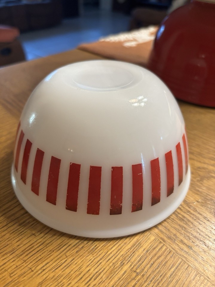 FIRE KING WARE White w/ Red Polka Dot Bowl Mixing Bowl 5.25" High 8.5 ...