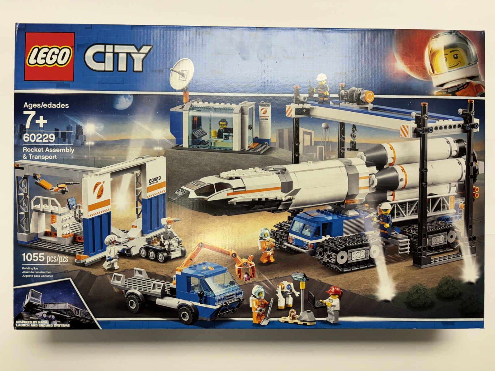 LEGO City Rocket Assembly & Transport Space Port 60229 - New Sealed ...