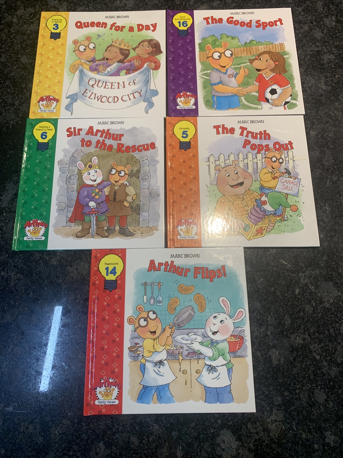 Lot of 5 Marc Brown Arthur Childrens Books Arthurs Family Values ...