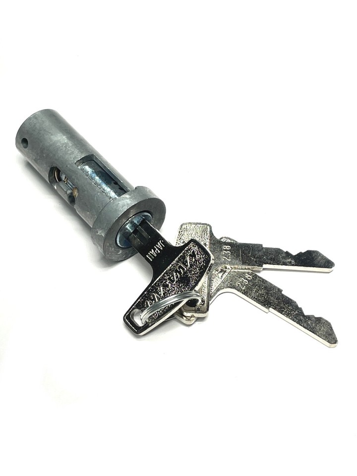 KAWASAKI G4 KH KZ LTD F5 F8 STEERING LOCK KEYS KEY 238 / 27016--021 ...