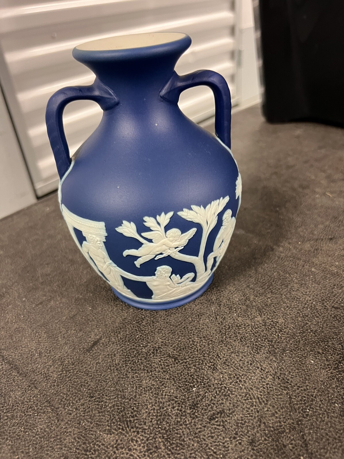 (2) Wedgwood Portland Vases - EXCELLENT Condition! (15cm H) 6” | eBay