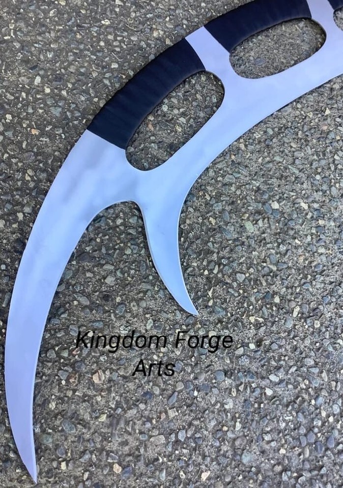Steel Replica Klingon Bat'leth. Star Trek Cosplay. true size metal ...