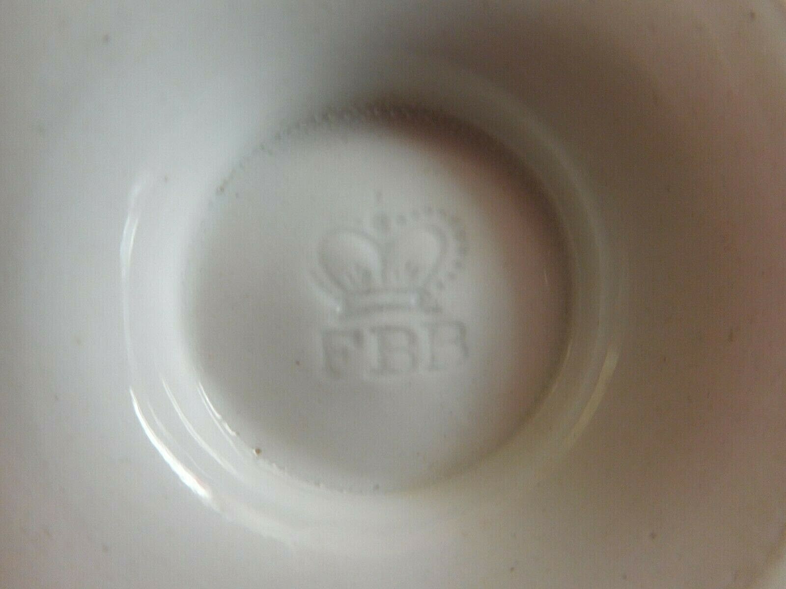 ANTIQUE FLIGHT BARR AND BARR PORCELAIN CUP AND SAUCER WITH DRAGONFLY ...