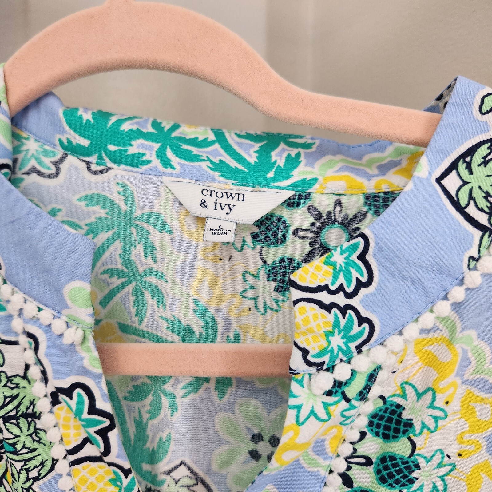 Crown & Ivy large pinapple palm tree preppy tropical … - Gem