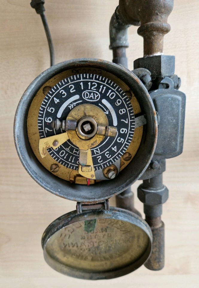 Vintage 1930s Newbridge HORSTMANN GEAR CO. - Gas Street Light Timer ...