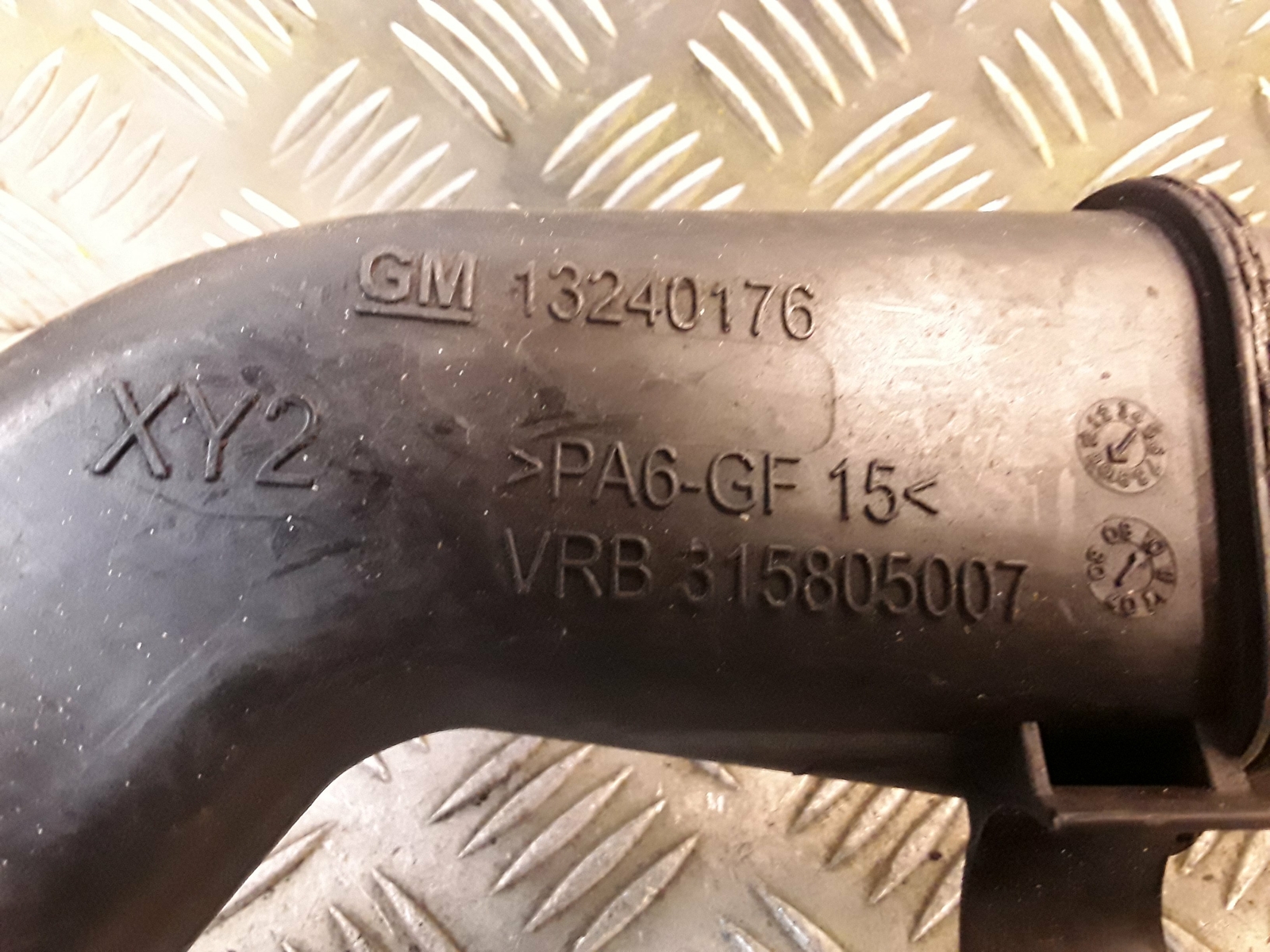 VAUXHALL AIR INTAKE PIPE for OPEL INSIGNIA A MK1 OPEL 2.0 CDTI OEM ...