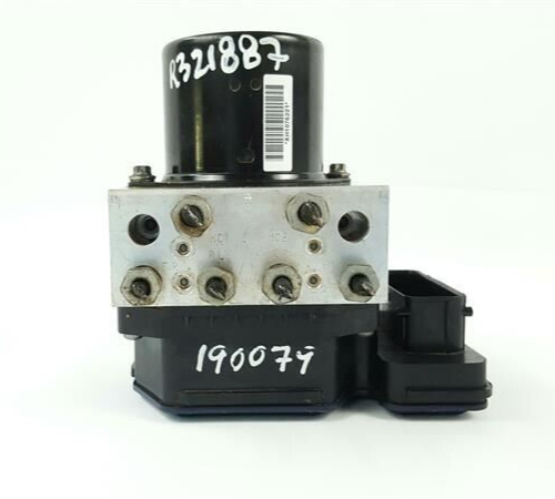 2016 CHEVY MALIBU ABS Anti-Lock Brake Pump Assembly VIN 1 4th digit ...