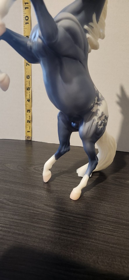 BreyerFest 2025 'Ties That Bind Us' Blue Variation SR Limited Silver Mold Breyer | eBay