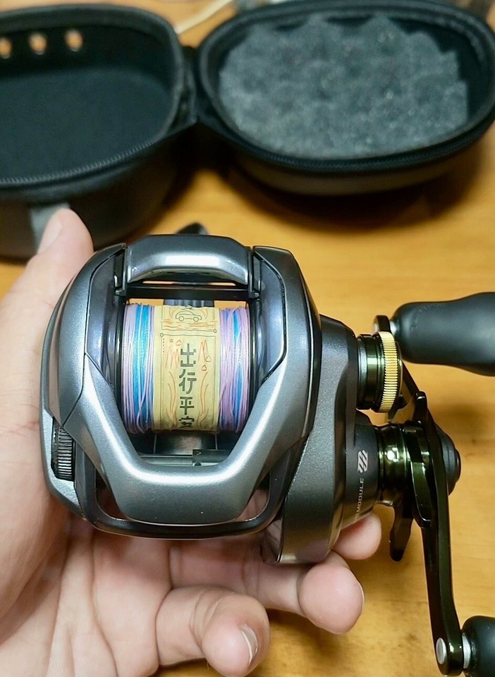 USED Shimano 22 CURADO DC 201HG 7.4:1 Left Hand Casting Reel with Case ...