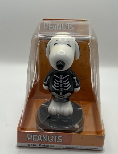 Peanuts Snoopy Solar Bobbler Dancing Bobble Head In Halloween Skeleton ...