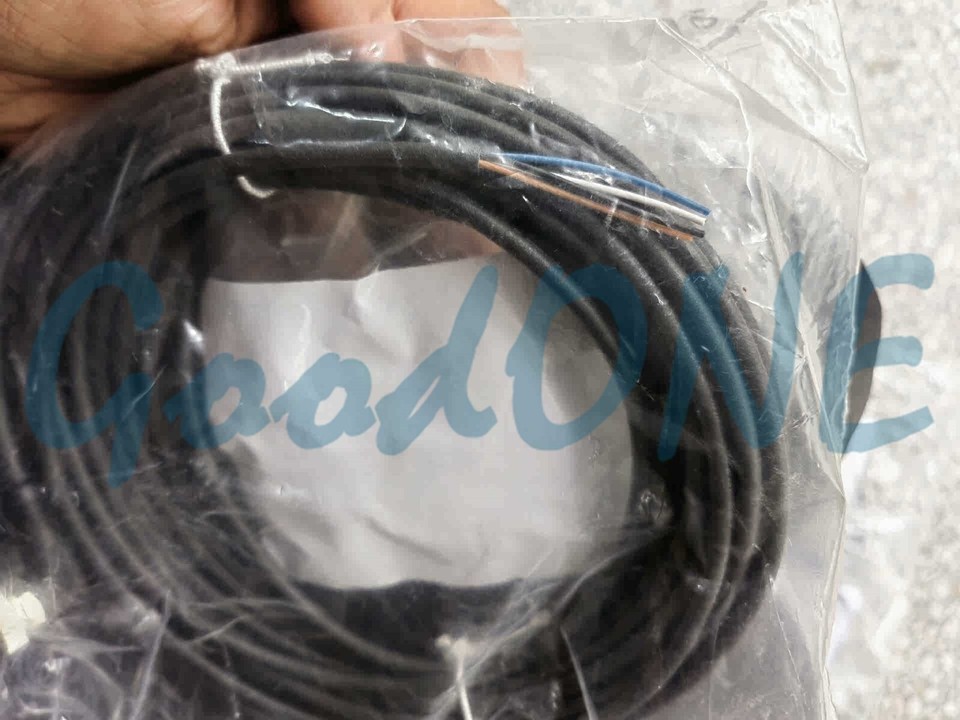 1PCS NEW IFM EVC009 for Cable Sensor Connector Fast shipping EVC009 | eBay