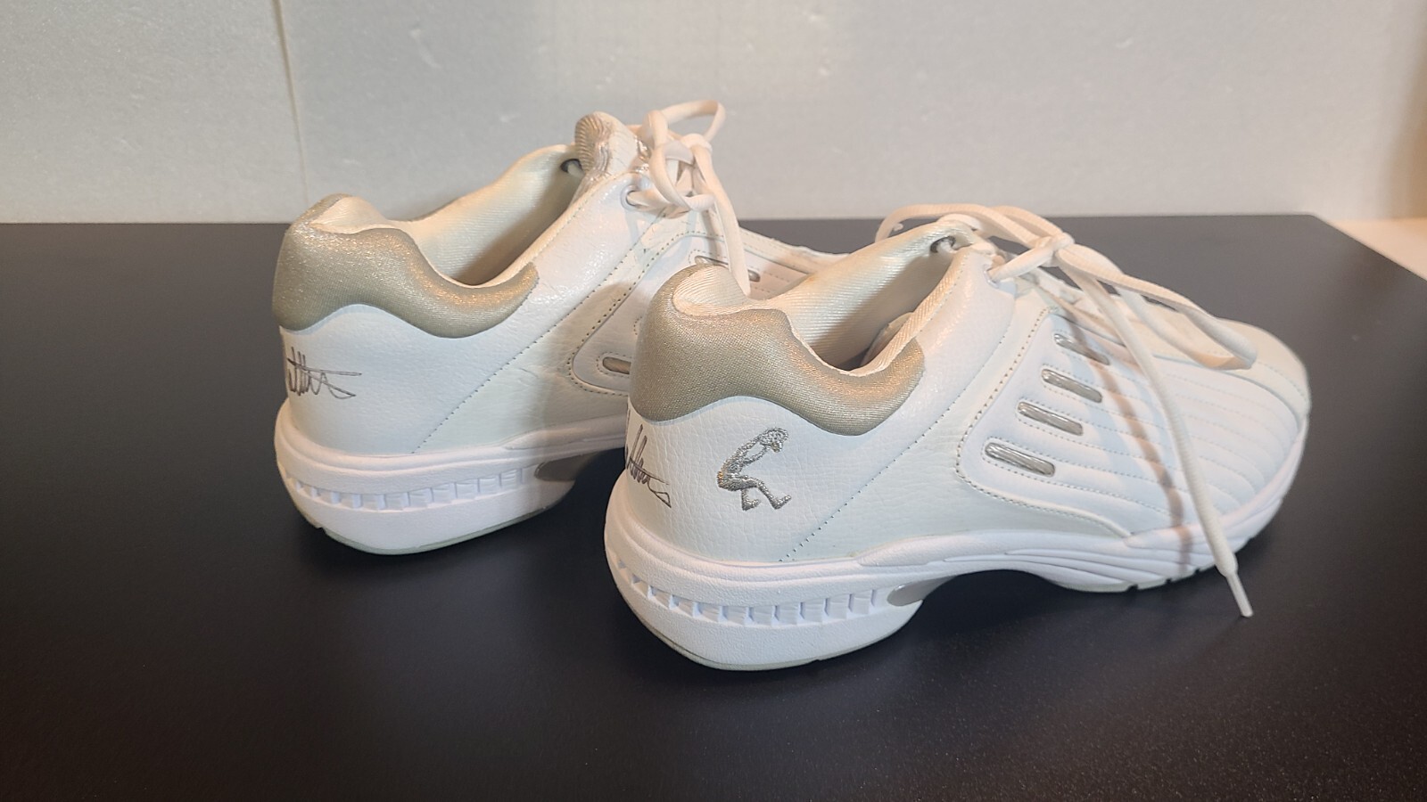 Men's SHAQ White Leather Basketball Shoes Size 10.5 u… - Gem