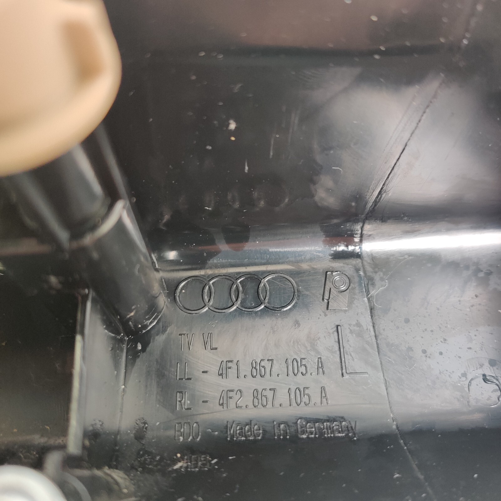 2005-2008 Audi A6 Driver Door handle assembly w/mirror control ...