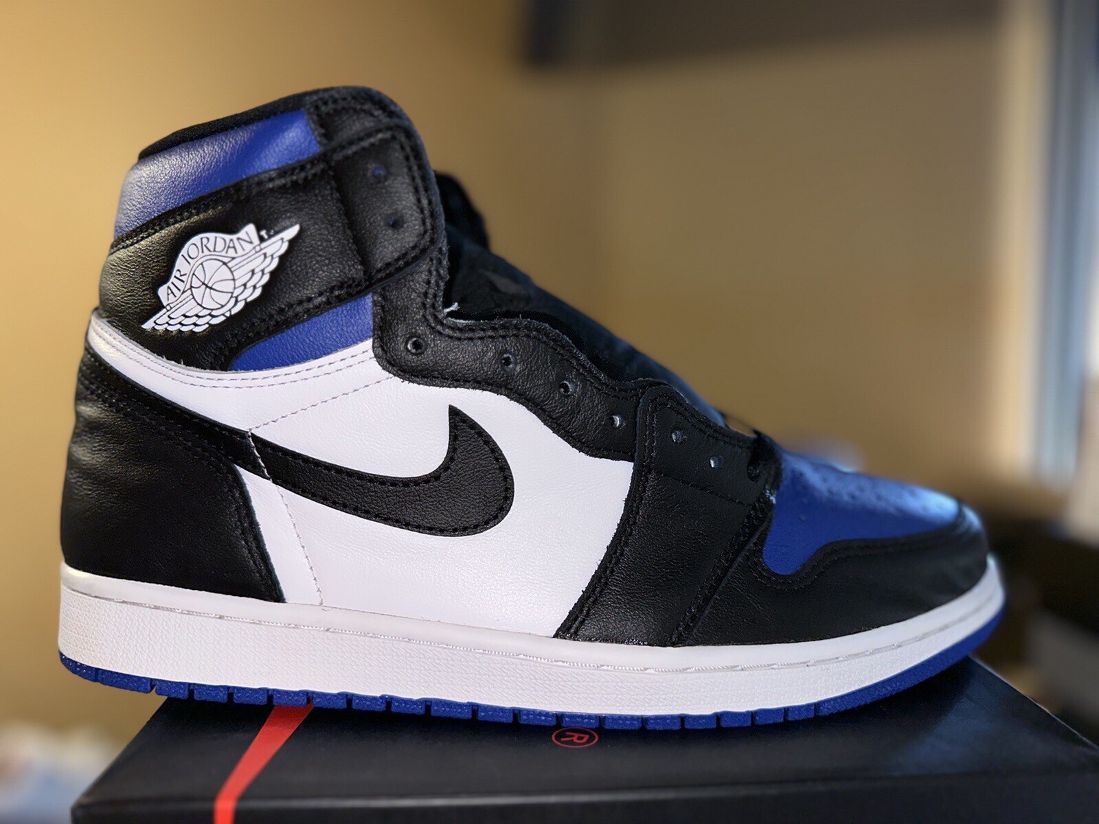 Nike Air Jordan 1 Retro OG High Royal Toe 555088 041 … - Gem