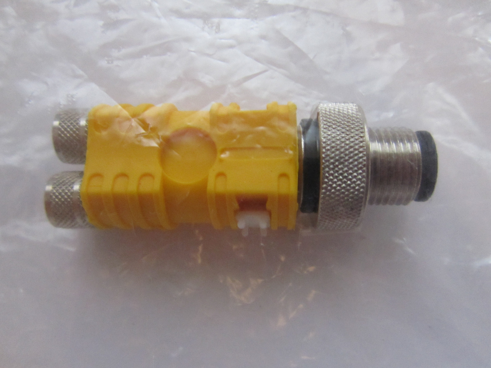 TURCK VBRS 4.4-2SKM 3 U0117-1 TWIN JUNCTION MOLDED SPLITTER UNUSED ...