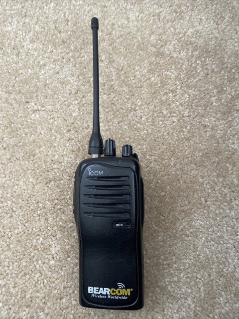 Icom BearCom Bc100u 450-512 MHz UHF 16ch Two Way Radio GMRS (complete ...