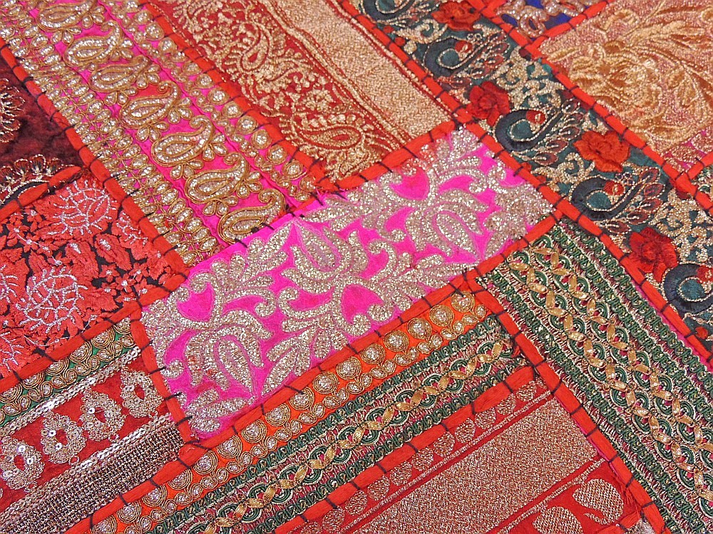 Red Indian Embroidered Duvet Cover Set 7P Sari Bedding Luxury ...