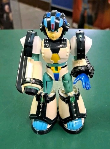 Capcom Megaman X Gaea Armor Ultimate Series 5” Bandai Model Kit ...
