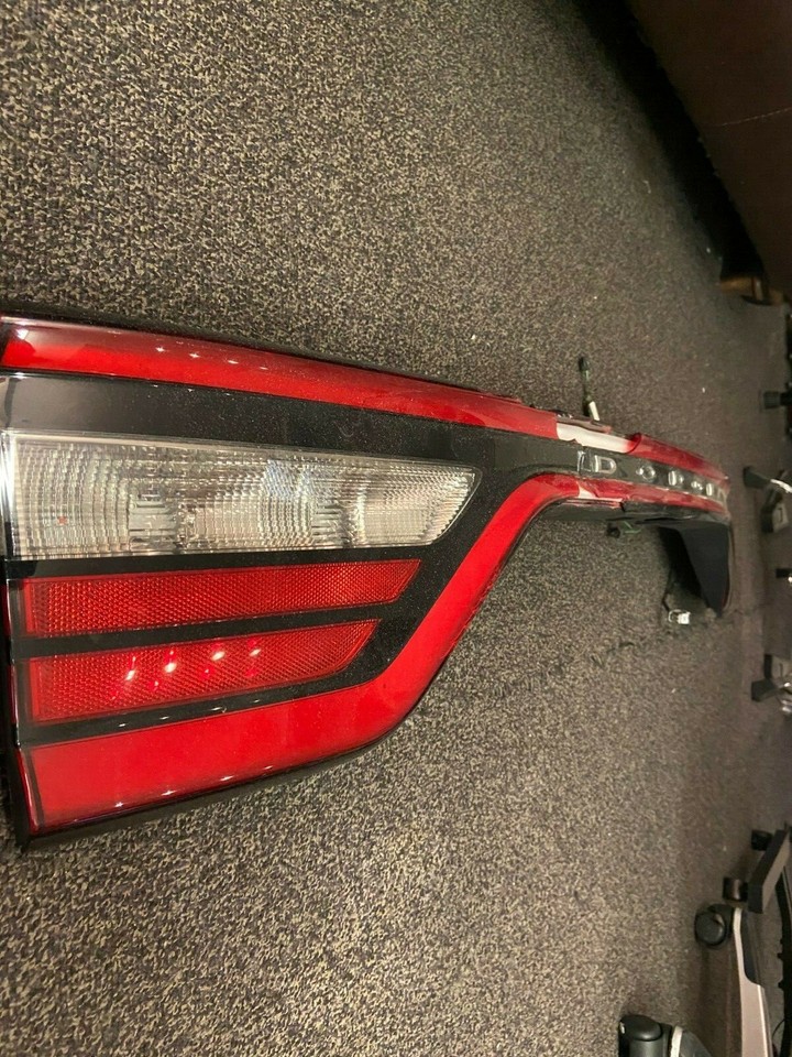 14-20 DODGE DURANGO REAR LIFT GATE LIGHT-WORKING DAMAGED-SAME DAY ...