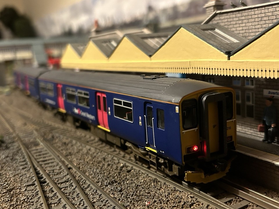 DCC Sound Bachmann Class 150/2 In FGW Plain Blue Livery OO Gauge | eBay UK