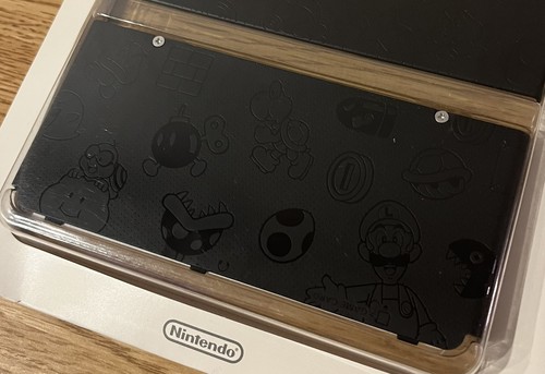 New Nintendo 3DS Kisekae Face Cover Plates Mario Monogram black 005 ...
