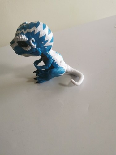 Fingerlings Untamed Blinking Jurassic T Rex Ironjaw With Sounds Blue ...