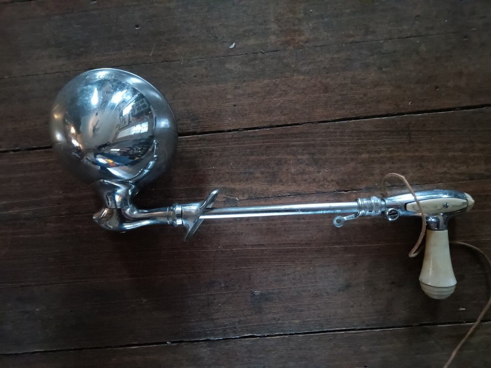 1930s 40s 50s Vintage Appleton Spotlight Model S-450