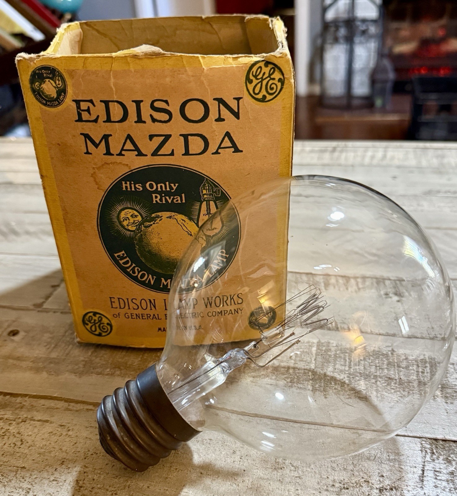 Antique Light Bulb General Electric GE Edison Mazda Lamp Works w/Box ...