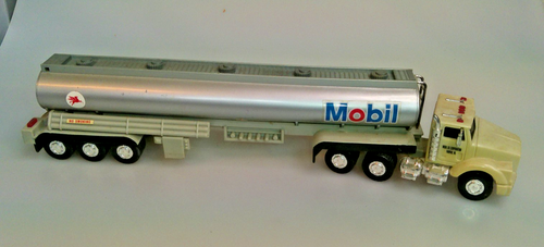 Vtg Ertl International Semi Truck Mobil Tanker 18 Wheeler Tractor ...