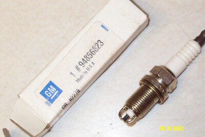 GM 94856823 Denso Spark Plug 90919-01192 K16TR11 tr | eBay