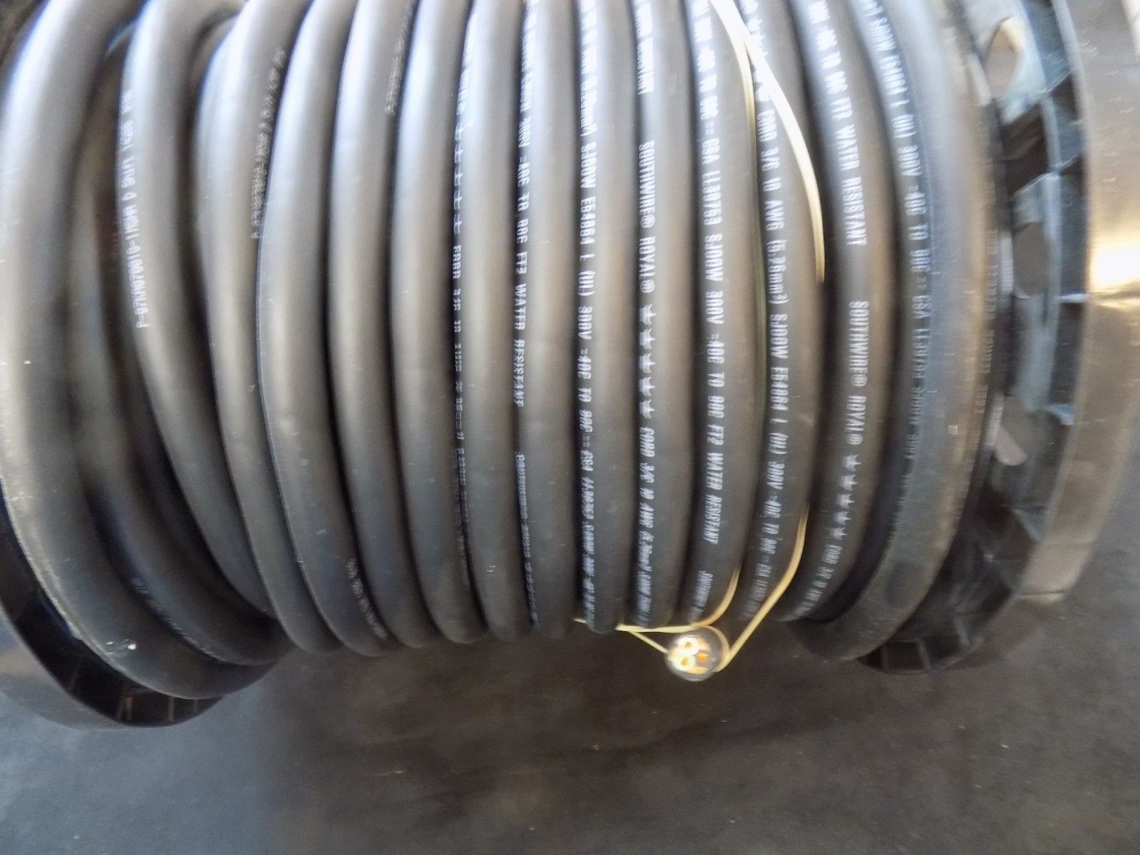 16/3 SJOOW 100 FT Portable Cable 300v 10 Amp 3 Conductor Black Stranded ...