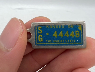 1958 Kansas Ks State Sedgwick DAV Keychain License Plate Veterans Fob ...
