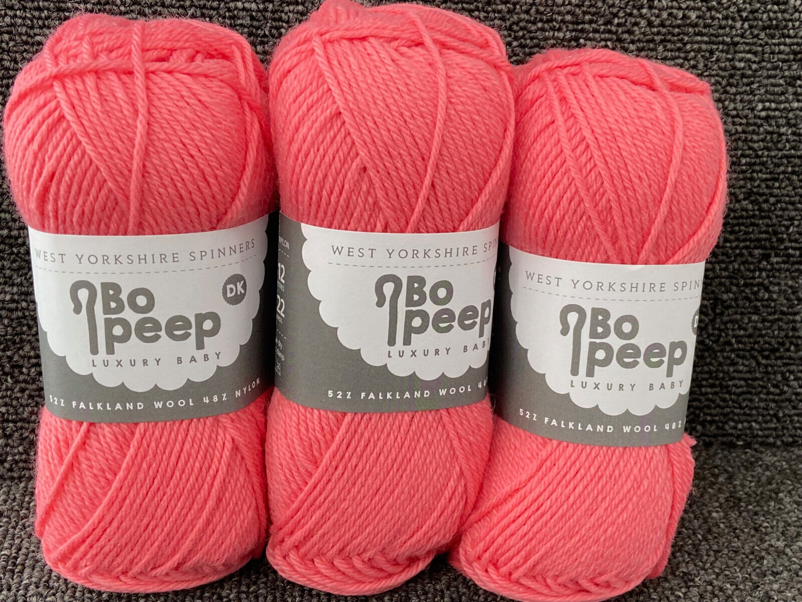 West Yorkshire Spinners Bo Peep Double Knit Wool Blend Yarn by 50g Ball ...