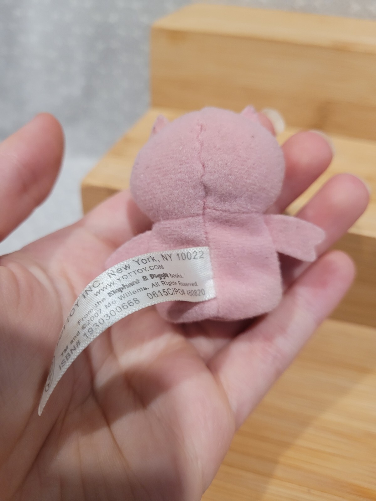 2007 Yottoy Mo Willems Piggie Pig Elephant Plush Toy Finger Puppet Set ...