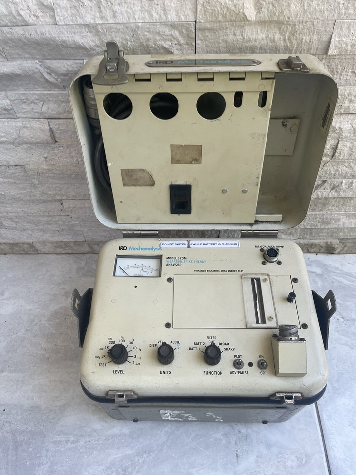 IRD Mechanalysis 820M Vibration/ Spike Energy Analyzer | eBay