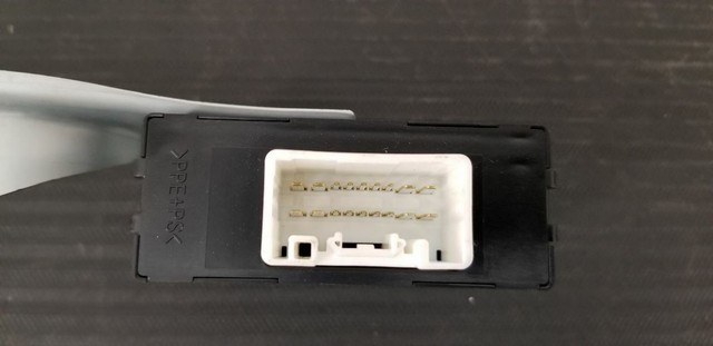 2007-2018 Toyota Tundra Turn Signal Hazard Flasher Module OEM 81980 ...
