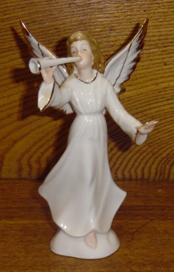 Painted Dresden Porcelain Orchestra Angel Playing Horn Figurine - 5 1/2 ...