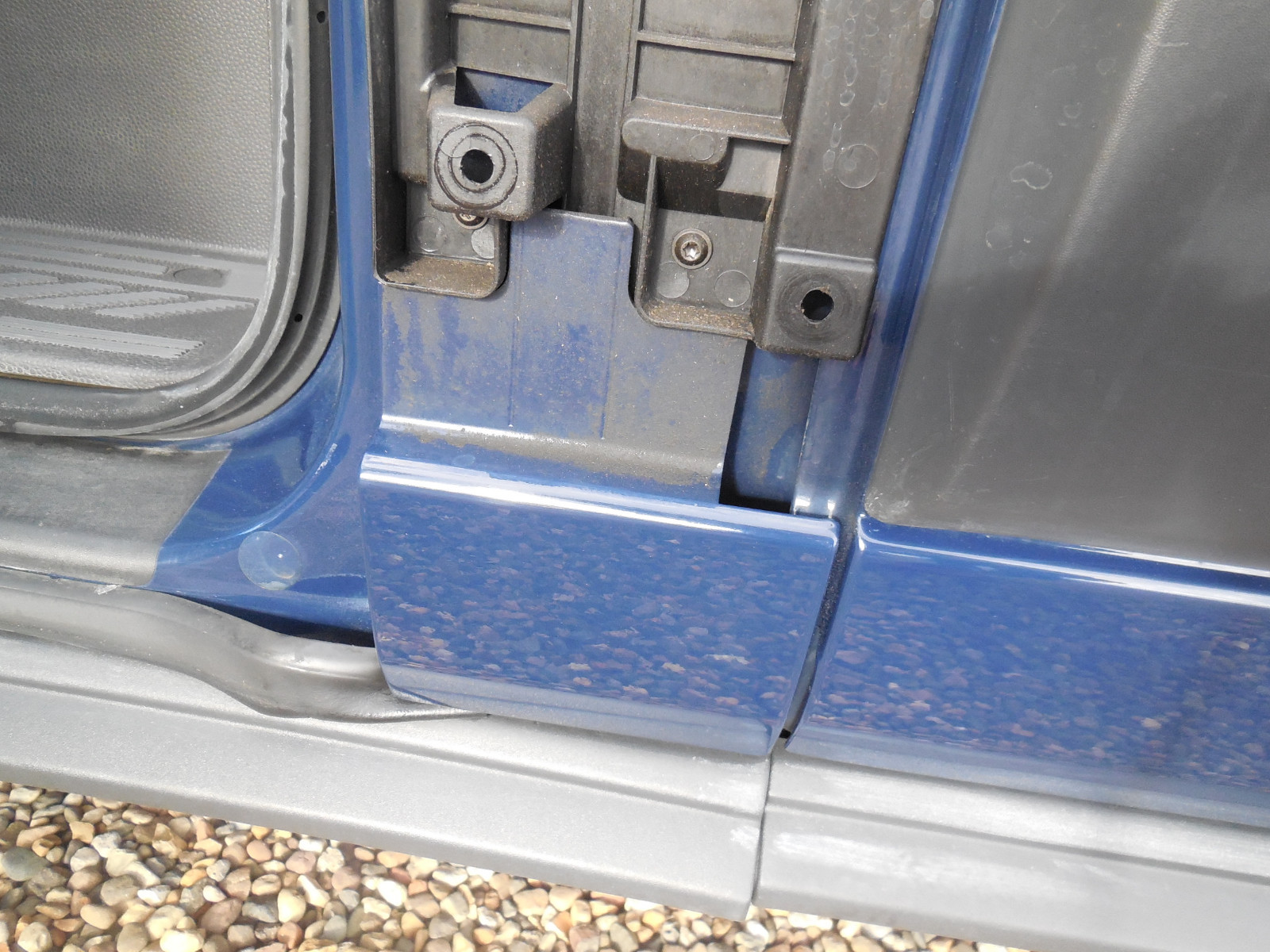FORD TRANSIT MK8 2014+ BODY TRIM UNDER THE FUEL FLAP - PRIMED - GENUINE ...